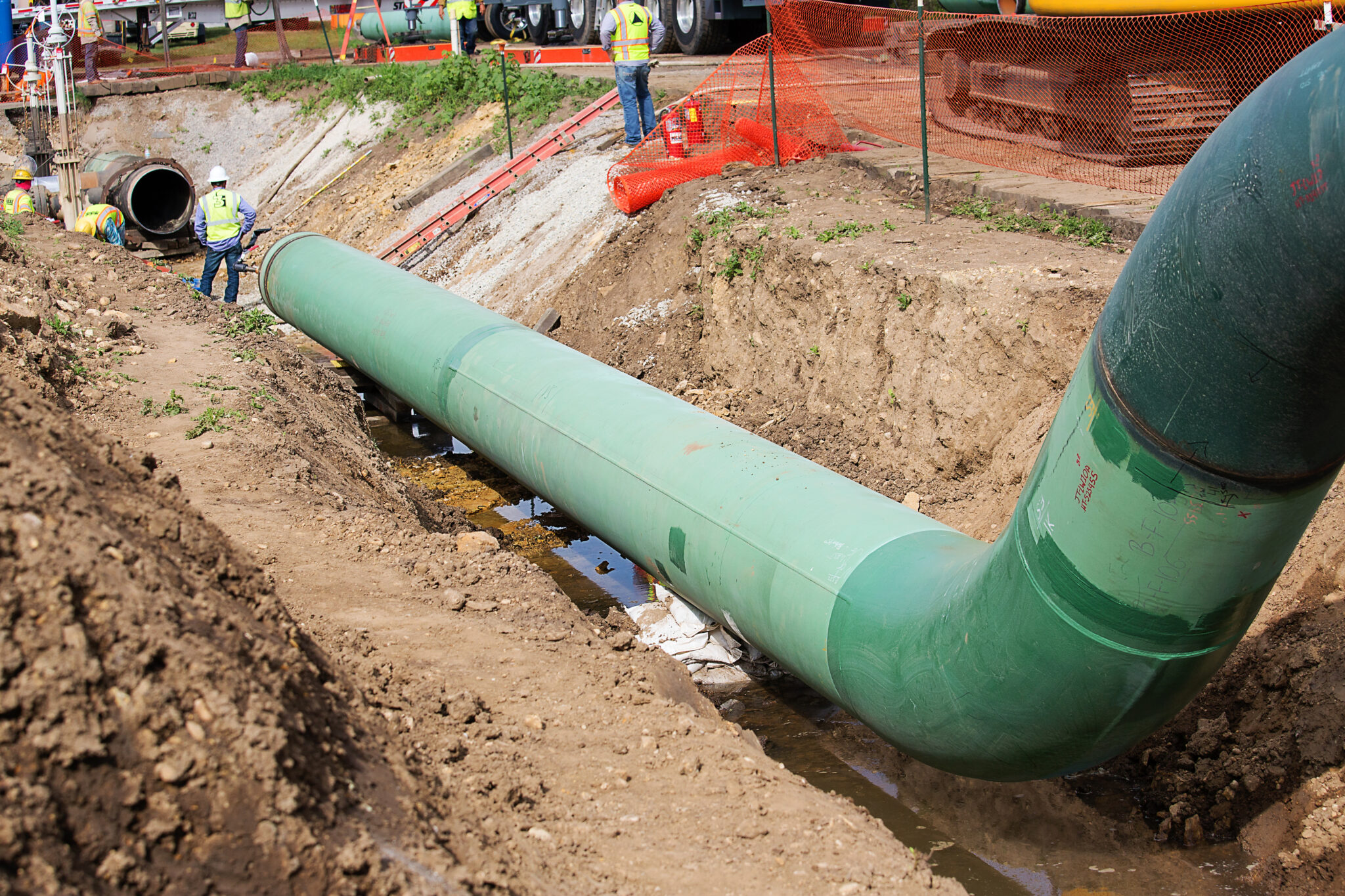 Oil and Gas Pipeline - One Meade